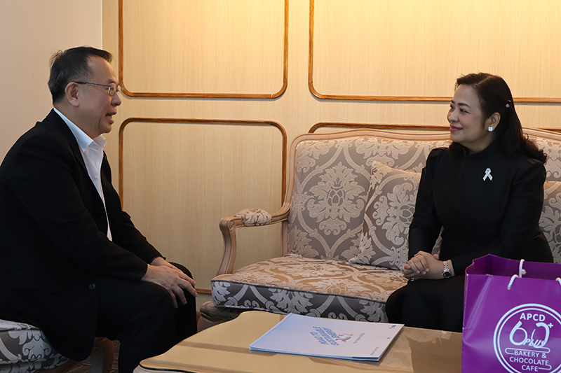 Mr. Piroon Laismit, Executive Director of the Asia-Pacific Development ...